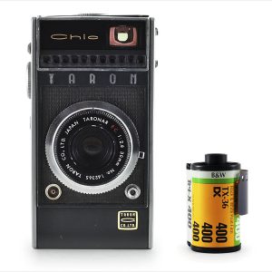 Taron Chic – Vintage Camera Lab